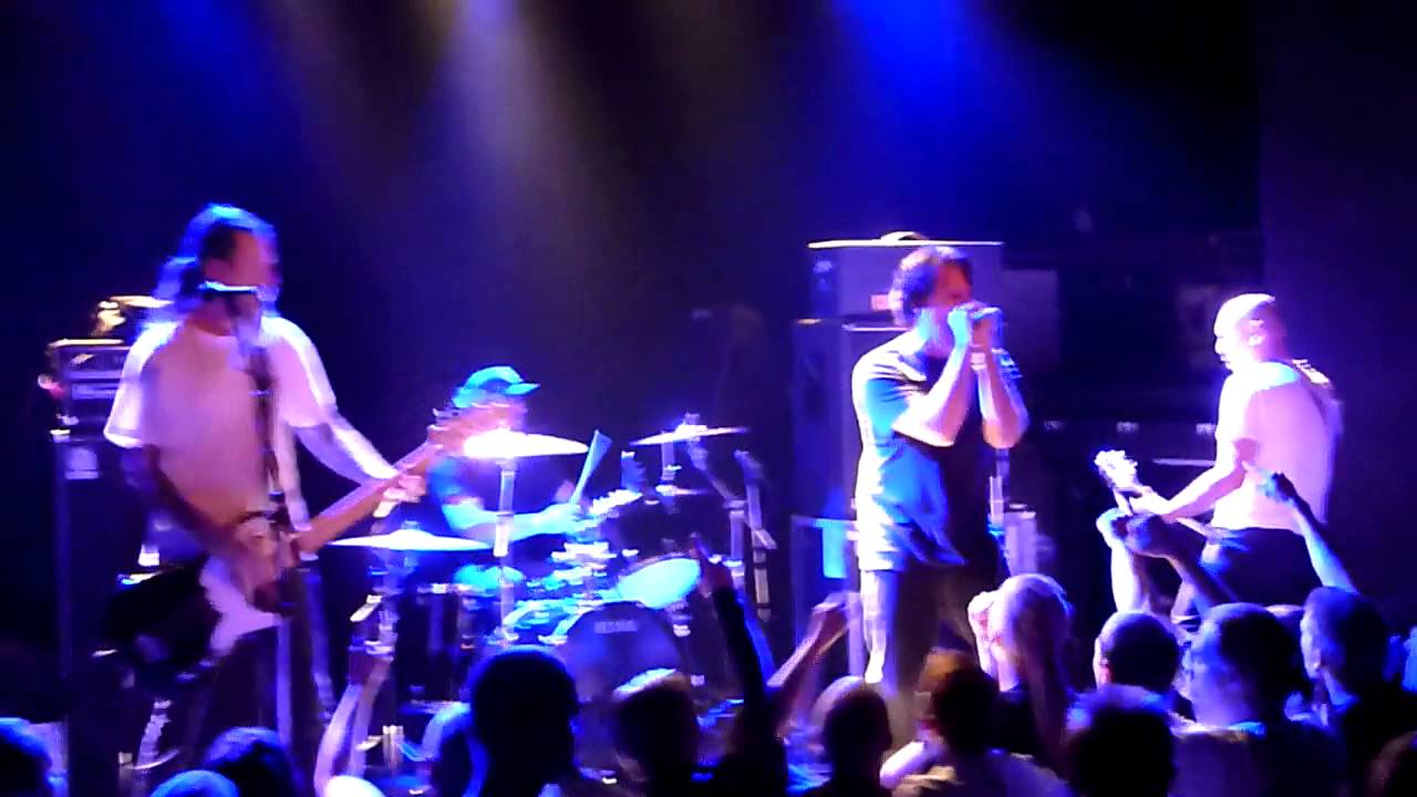 Negative Approach - Hypocrite (Live at Tavastia 19.9.2014) - YouTube