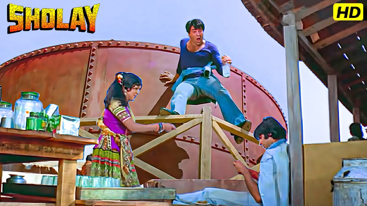 वीरू की टंकी पर धमाकेदार नौटंकी! शोले का सबसे मजेदार सीन | Sholay ...