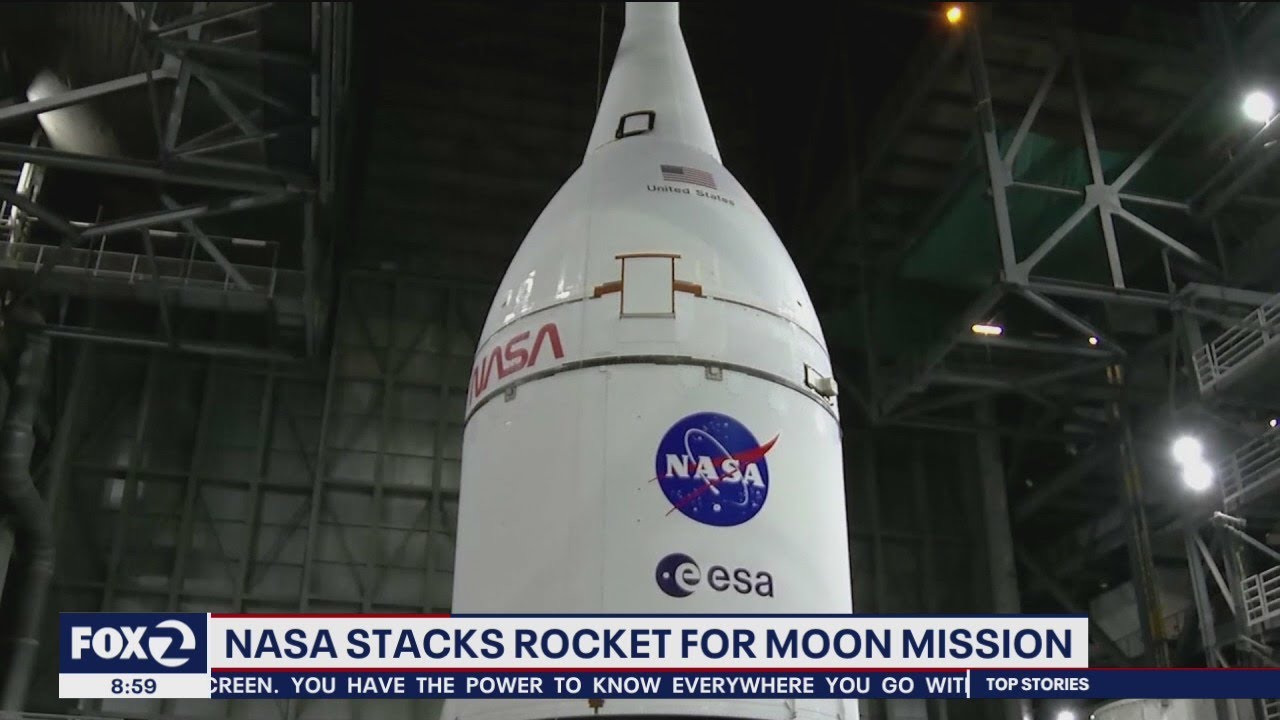 NASA stacks rocket for upcoming moon mission - YouTube
