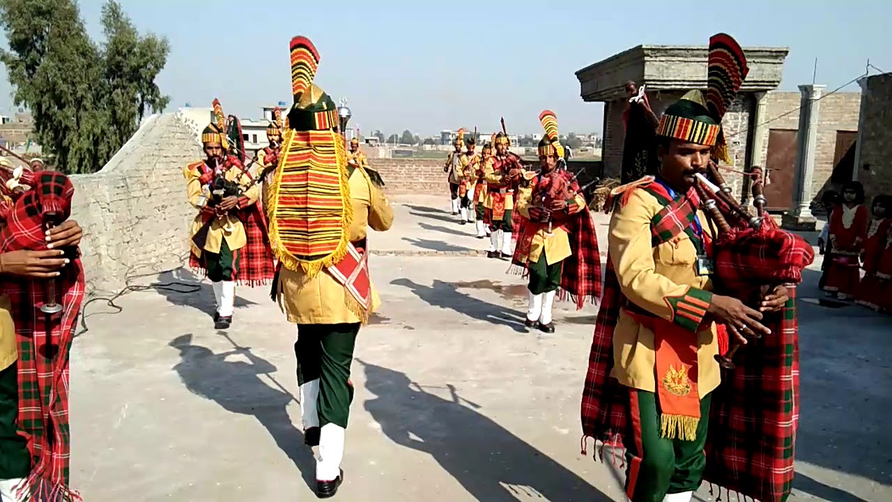 PAKISTAN SANGEET X PIPE FOJI BAND 0305 55 14 466 - YouTube