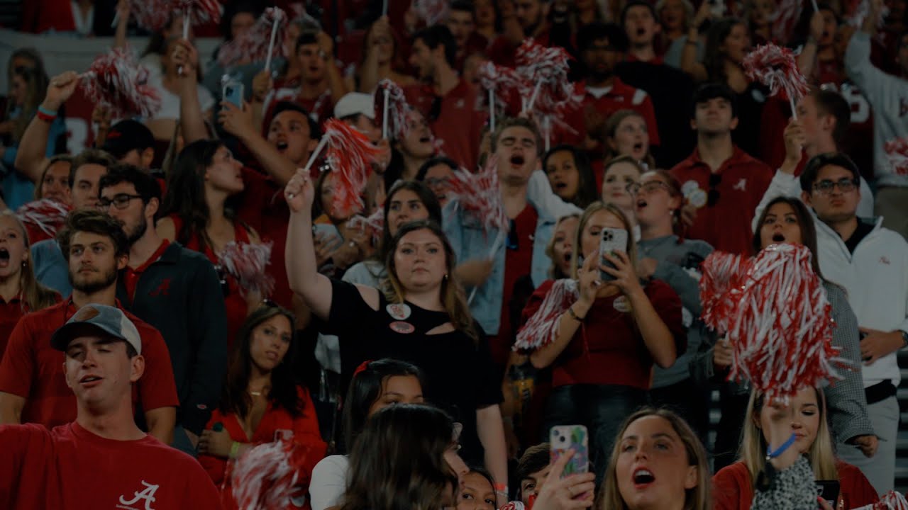 Alabama fans celebrate win over Mississippi State - YouTube