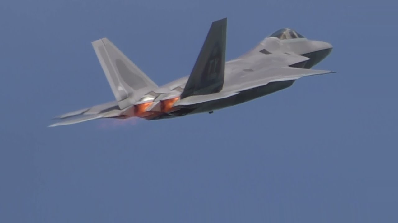 2014 SUN 'n FUN F-22 Raptor demo! - YouTube