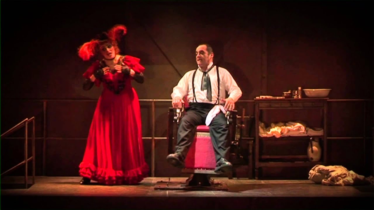 Alberto Favero- Que placer. "SWEENEY TODD" . ACTO 2 - YouTube