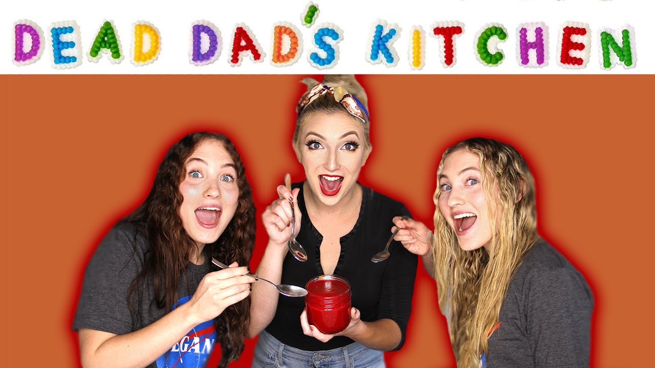 Dead Dad's Kitchen | Cranberry Sauce w/ The Cohen Twins - YouTube