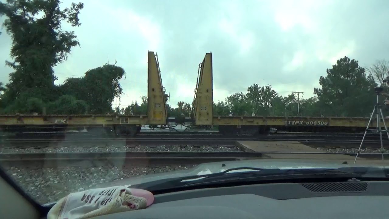 #7577 CSX Q439 Mix Freight train - YouTube