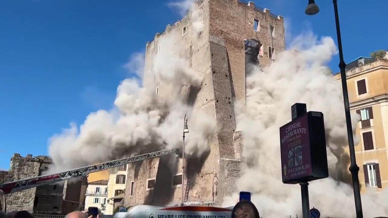 Dramatic building collapse near Roman Forum in the Italian capital ...