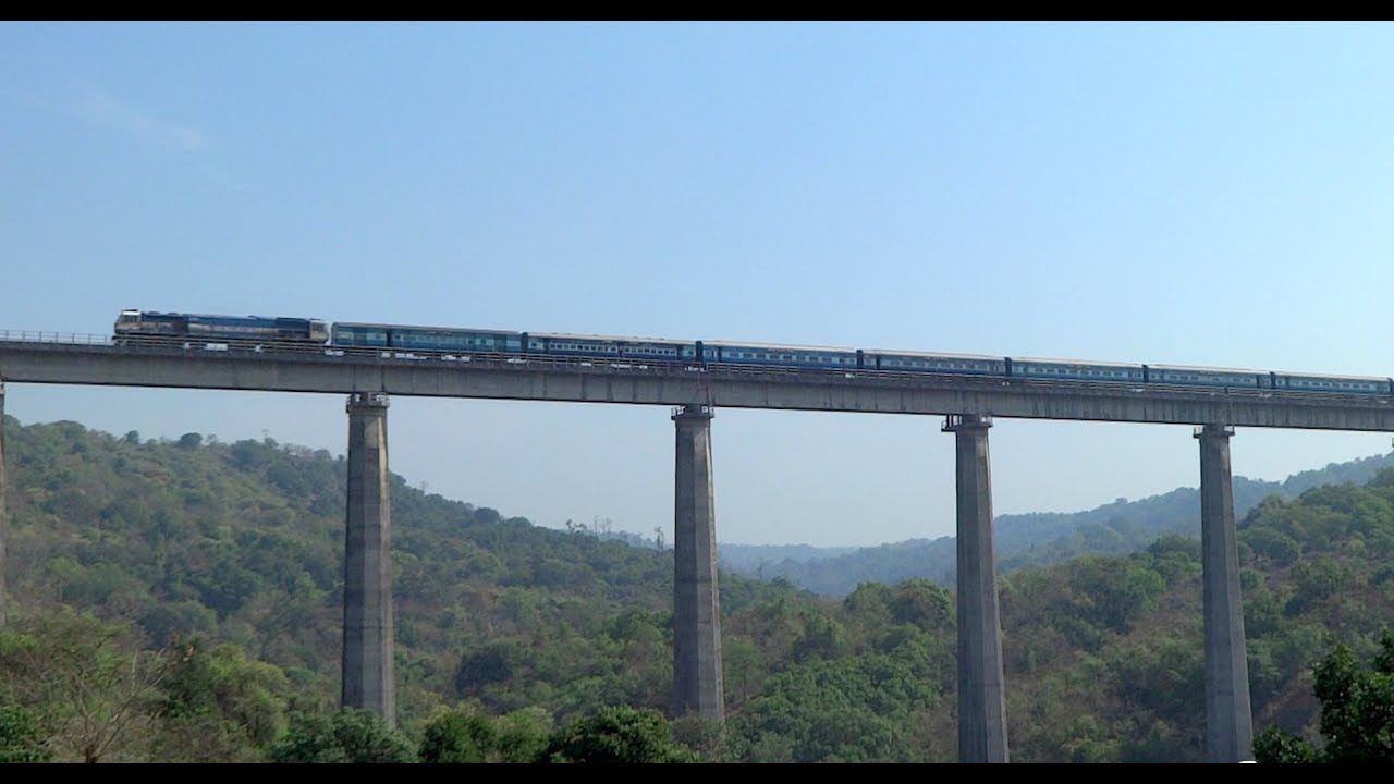 Trains On Tallest Bridge : Panval Viaduct Konkan Railway : TVC Rajdhani ...