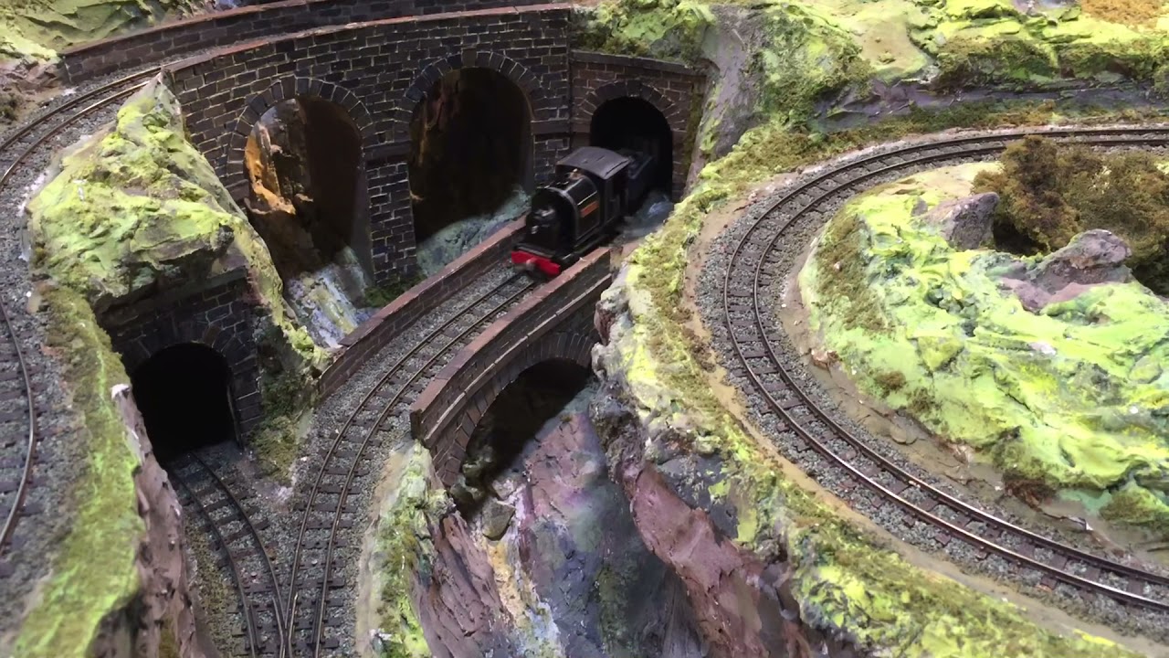 009 Live Steam Layout Barnsley Model Railway Exhibition 2016 Video 2 ...