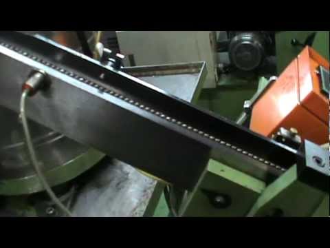 screw shank slotting machine - YouTube