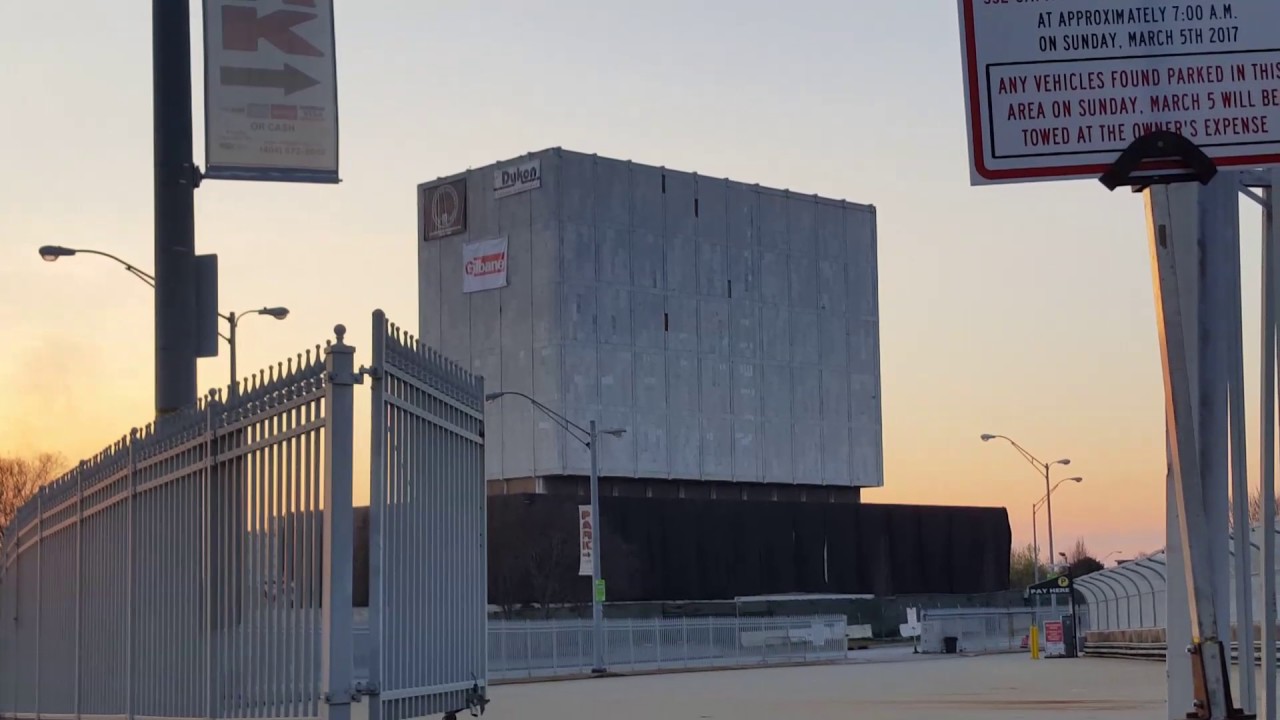 Georgia Archive Building Implosion - YouTube