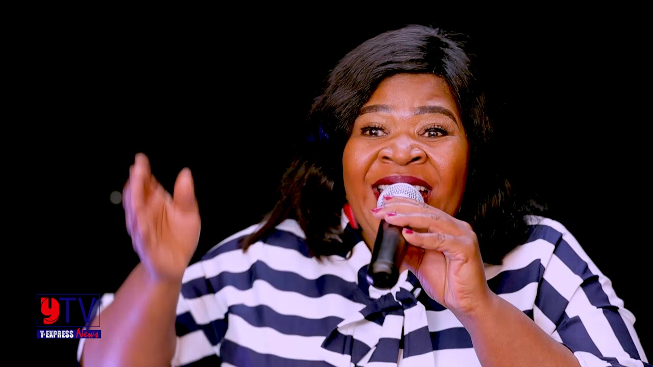 Bukiwe Twani live from (Joyous celebration) The Power of worship in ...