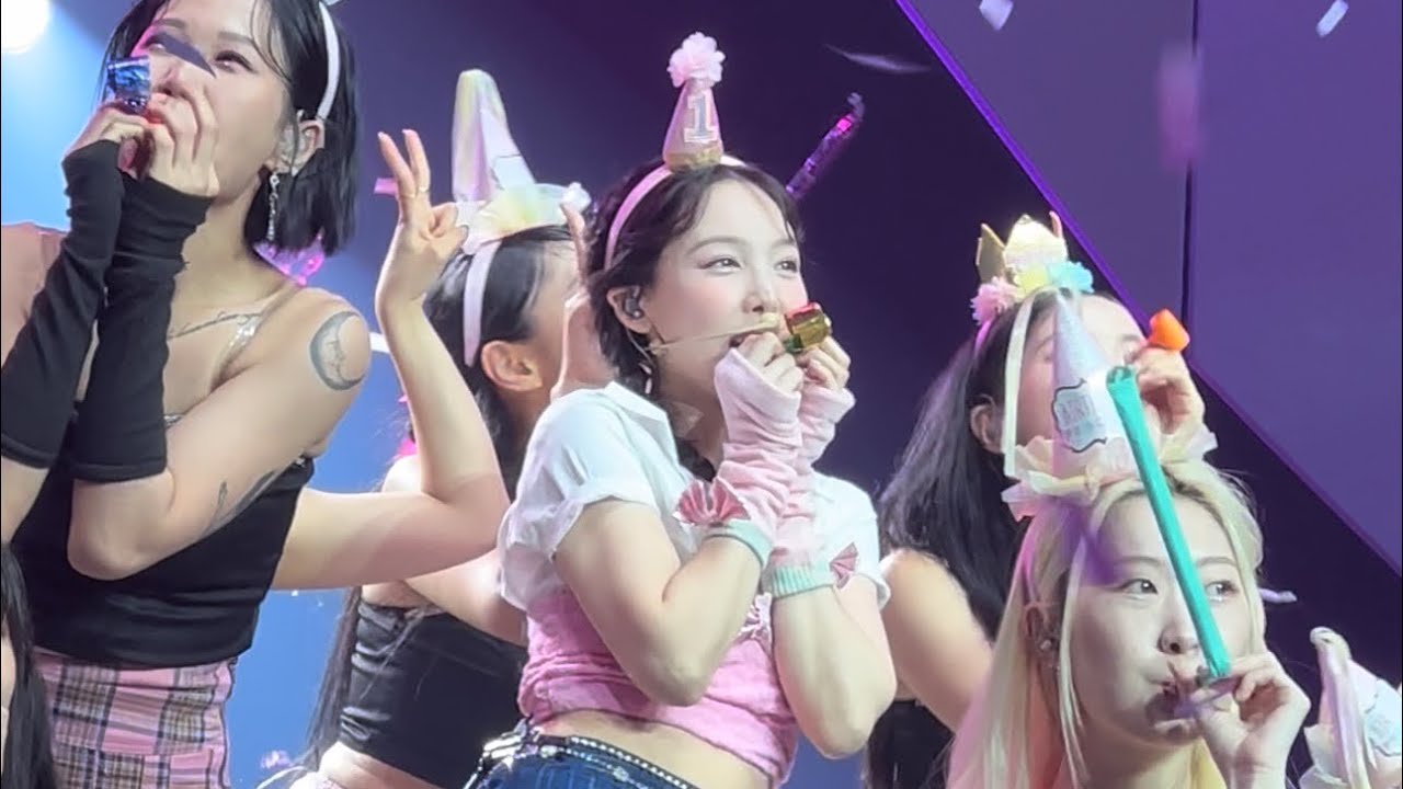 Pop! Nayeon Solo Stage 230624 TWICE 5TH WORLD TOUR ‘READY TO BE’ in ...