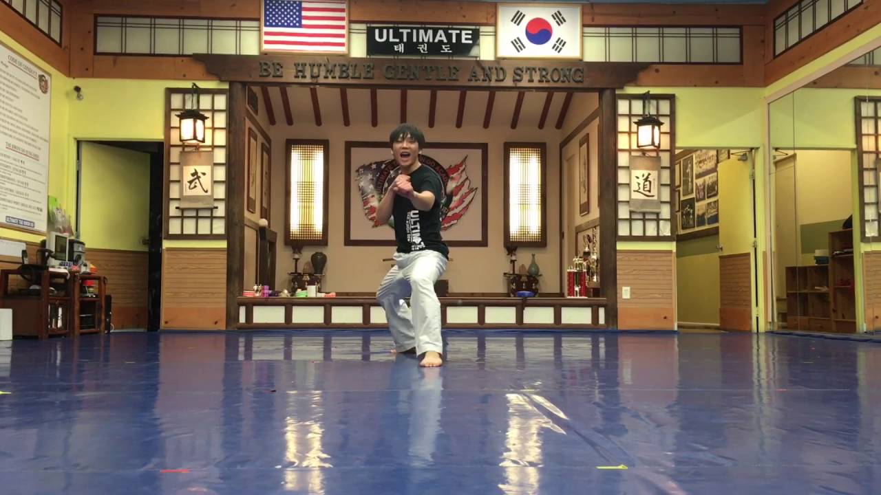 1080 tkd kick - YouTube