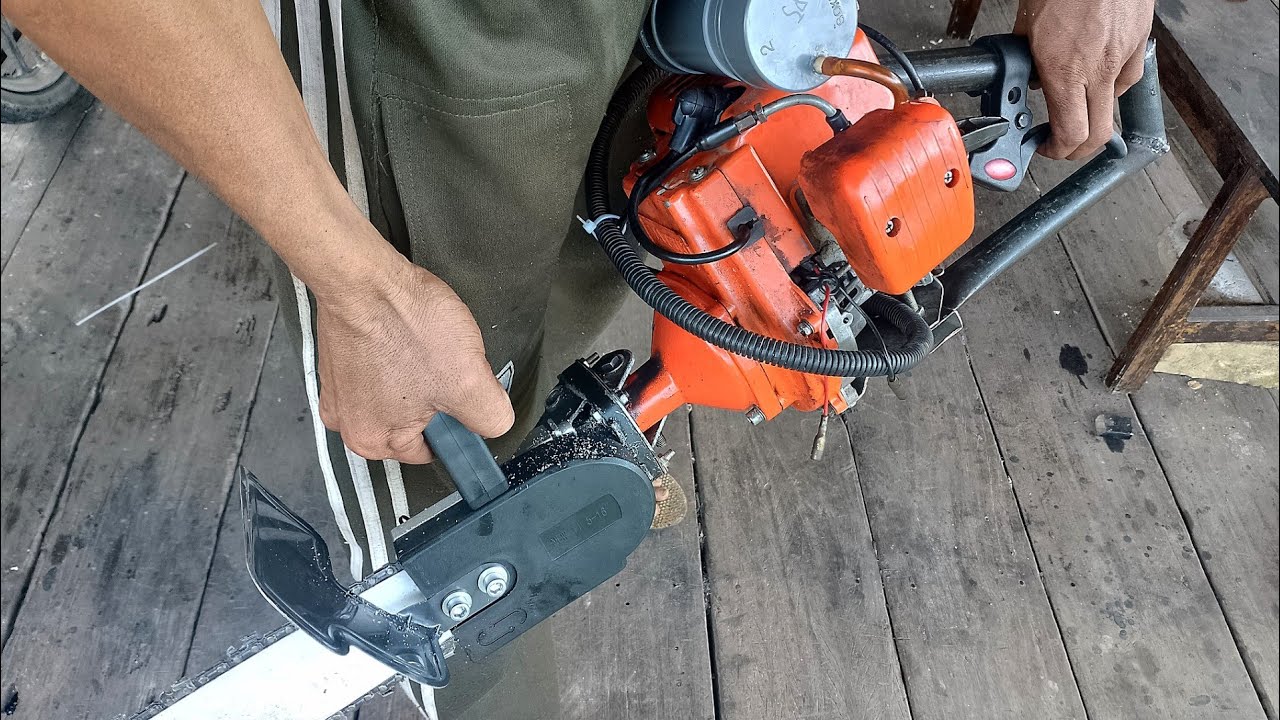 How to turn a trimmer into a chainsaw | Cara mudah mengubah mesin ...