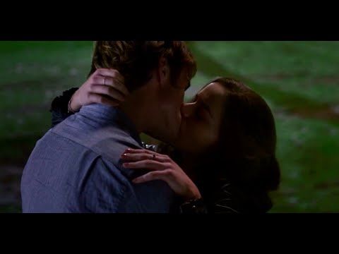 Elle & Noah Are Back Together Scene | The Kissing Booth 2