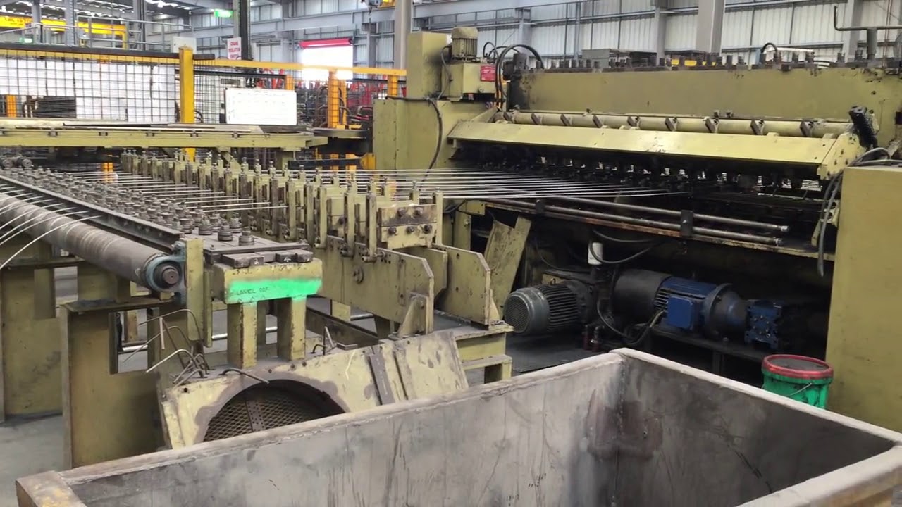 EVG Wire Mesh Welding Line; Model G45A/102 #666-440 (video 6) - YouTube