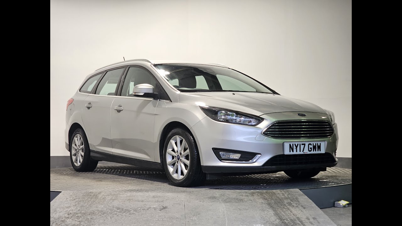 Ford Focus Estate 1.5t Ecoboost Titanium - YouTube