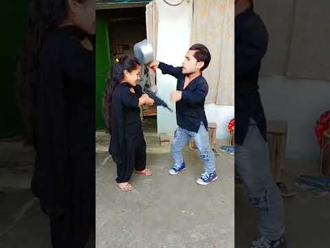 Goli chal gayi 😂😅#cutebhopali #youtubeshorts #shorts #shortvideo #youtube #comedy #funny #viral