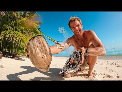 BOAT LOST AT SEA! Need Fire, Water, Food & Shelter! (Survival Challenge)