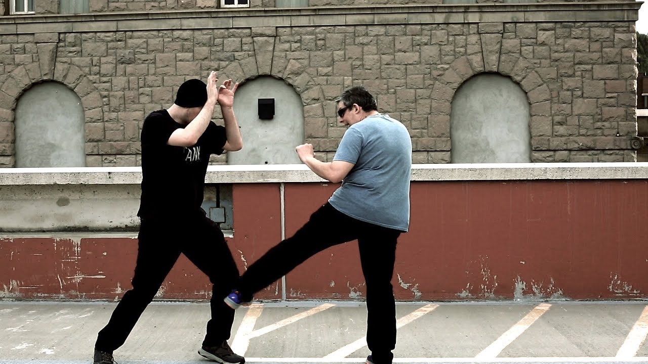 Learn A Unique Knee Kick For A Real Fight │ Rising Kick - YouTube