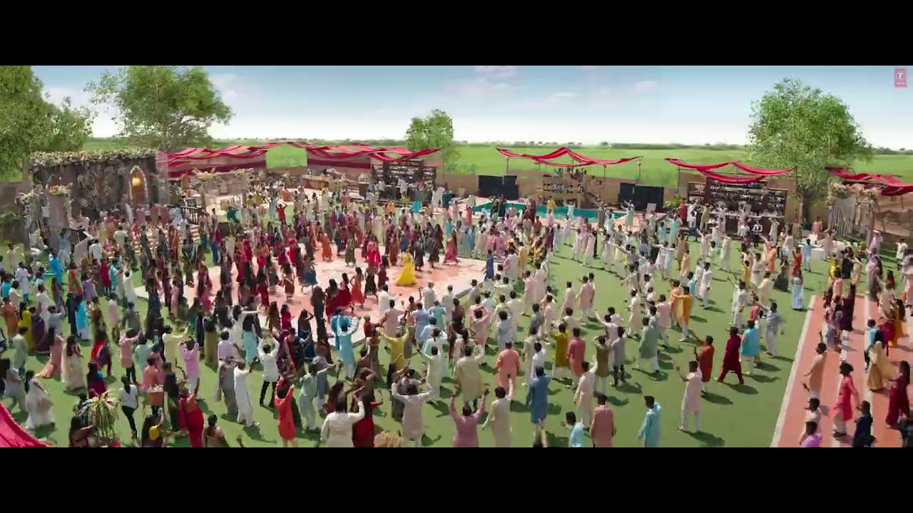 show me the tumka (song) tu jhoothi main makkaar |ranbir, sharddhal ...