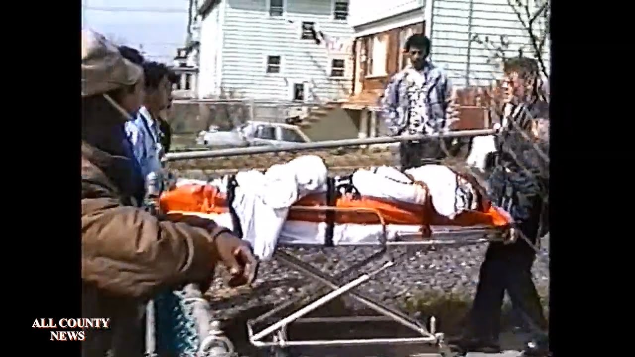 ELIZABETH - Crime Scene - YouTube