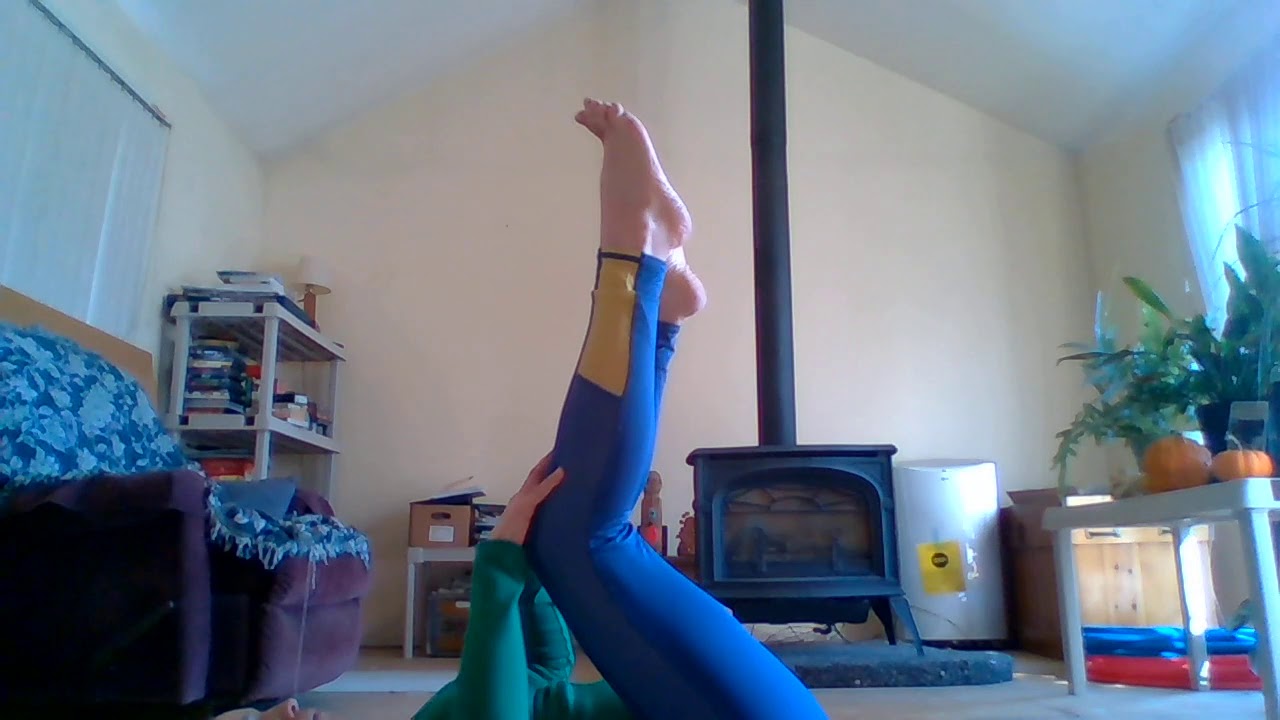 Hatha Yoga with Edith at the Souls Center - YouTube