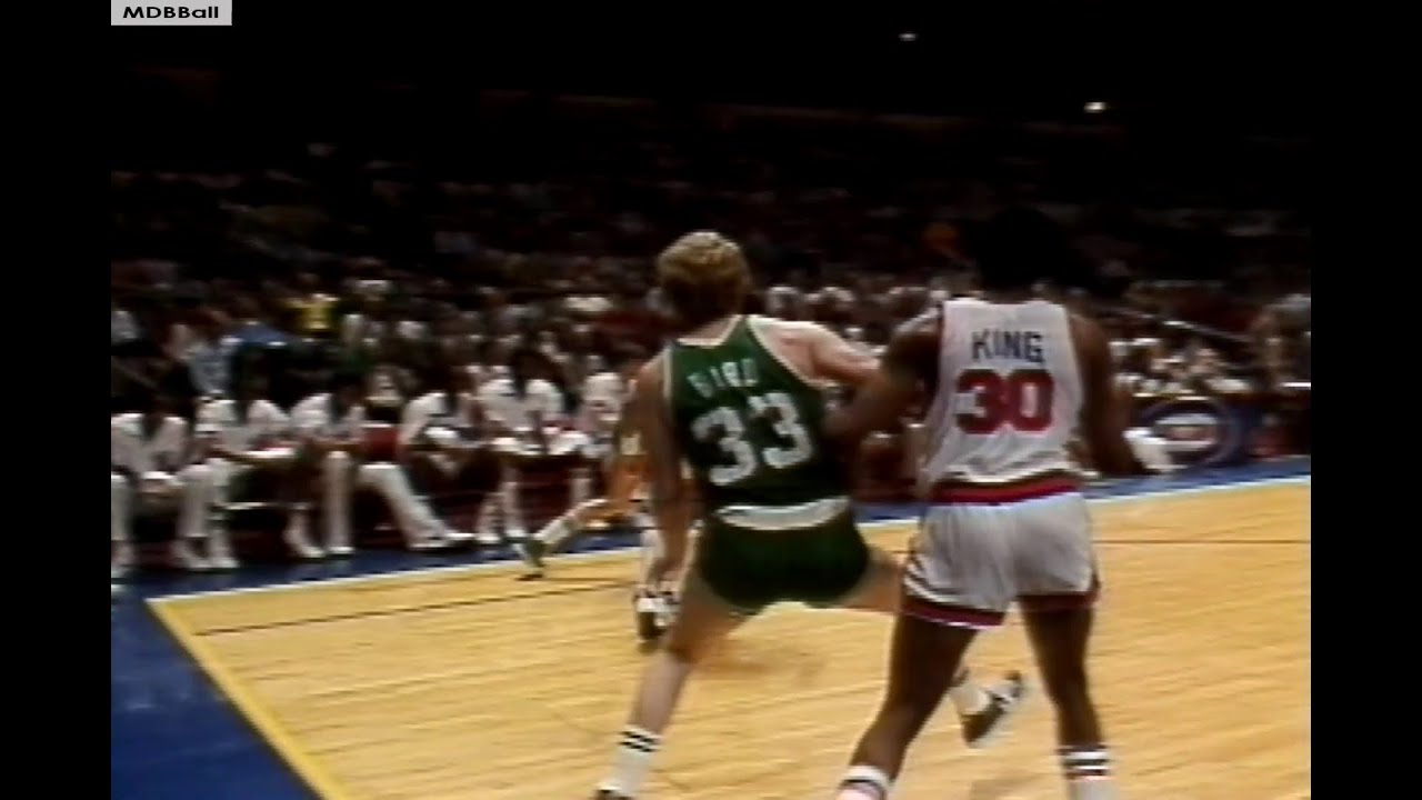 Bernard King (44p) Battles Larry Bird (35p) - Celtics @ Knicks 1984 ...