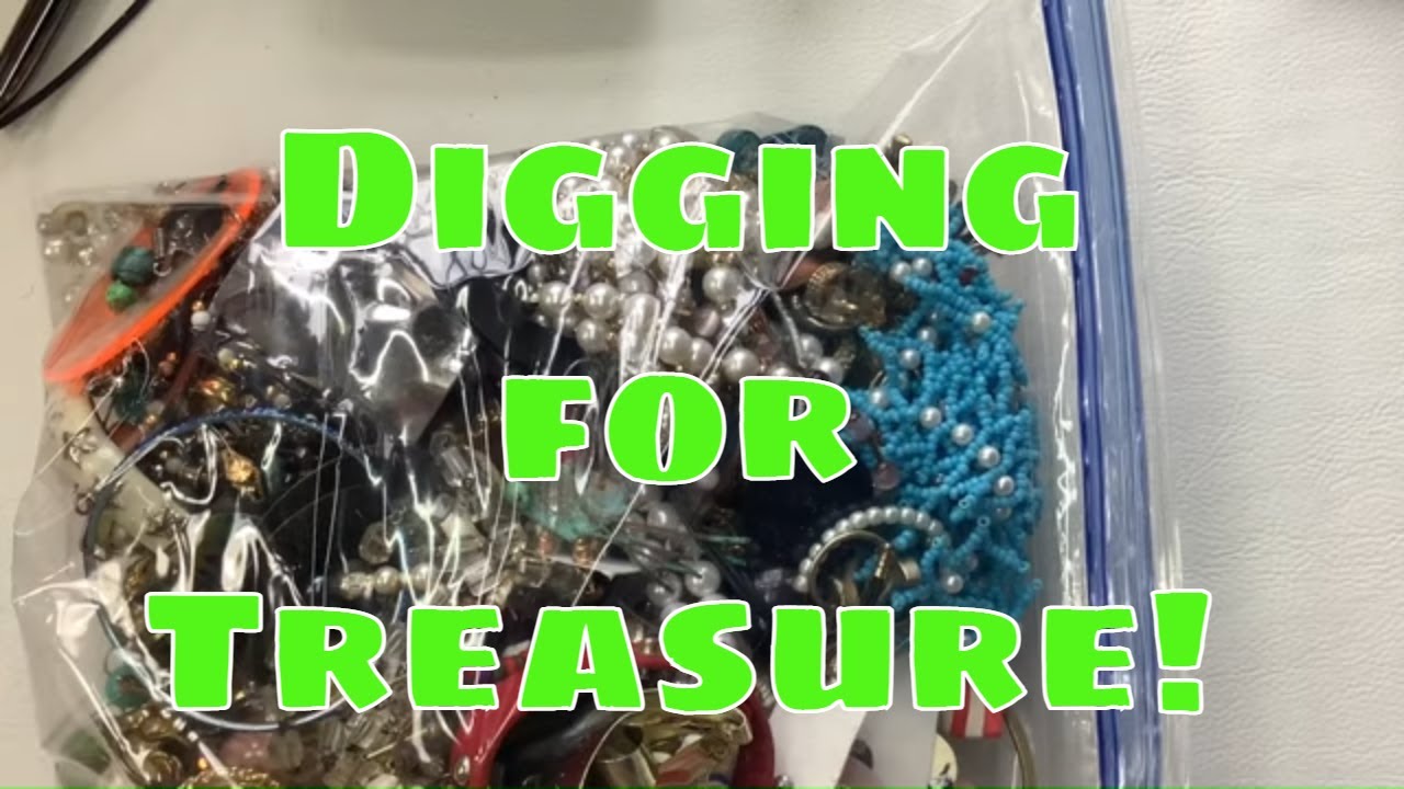 Goodwill BlueBox 5lb Repurpose Jewelry UNBOXING #3 Lots of Littles ...