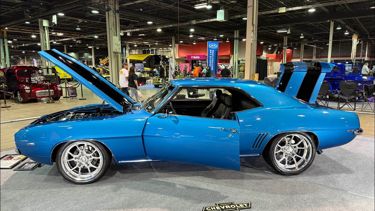 I saw this 1969 Camaro SS RS Resto Mod at the 2025 world of wheels ...