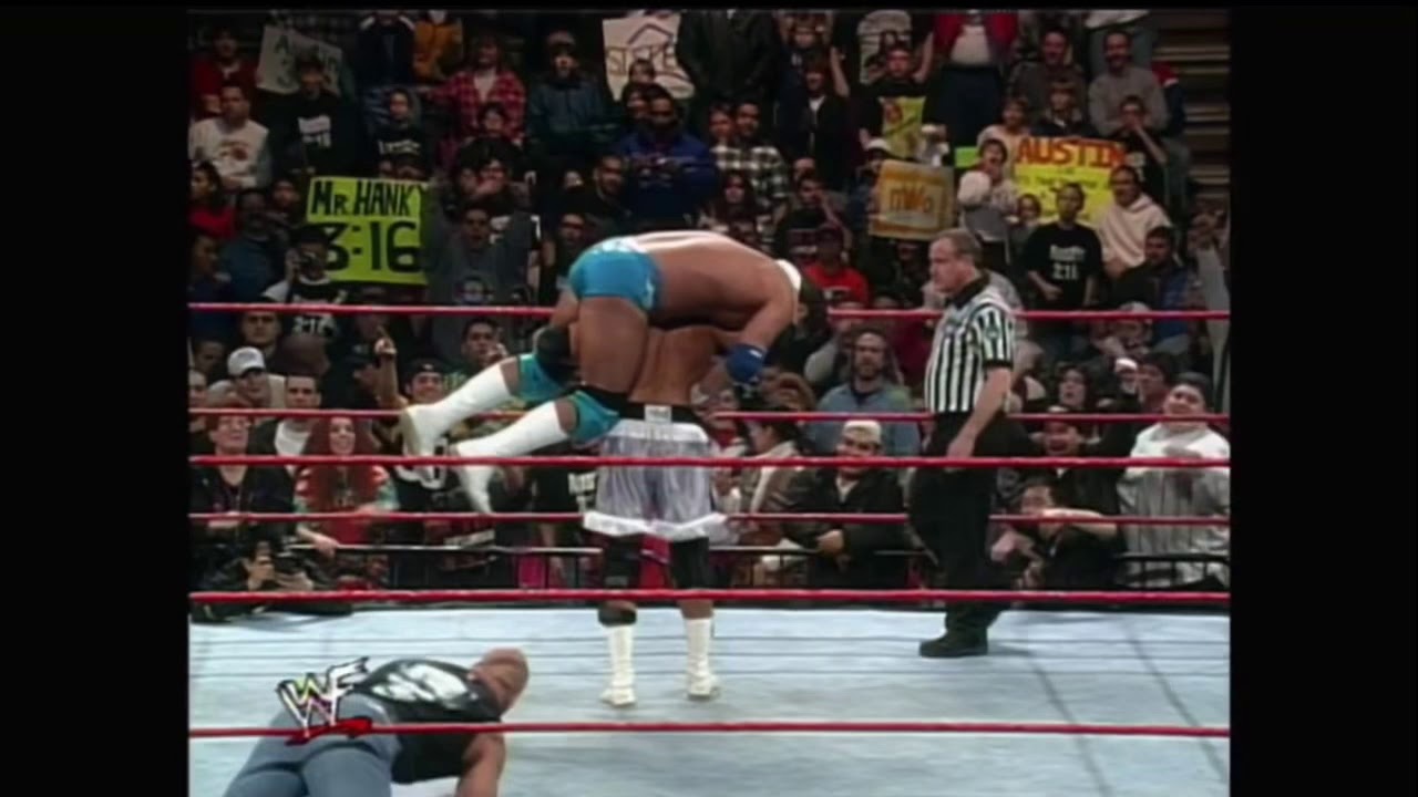WWF Raw 1/08/1998 - Stone Cold Stuns Marc Mero - YouTube