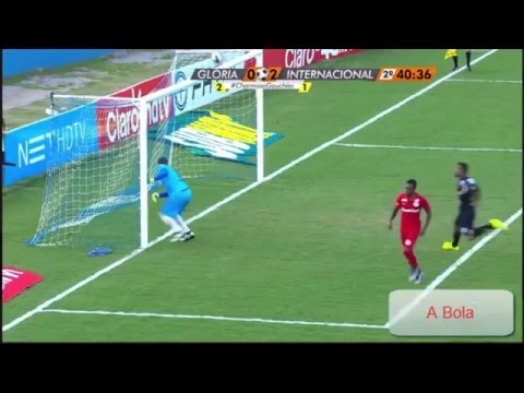What a save! Gloria - International (Brazil) - YouTube