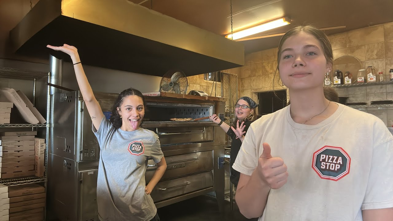 Preston Pizza Stop is live again! - YouTube