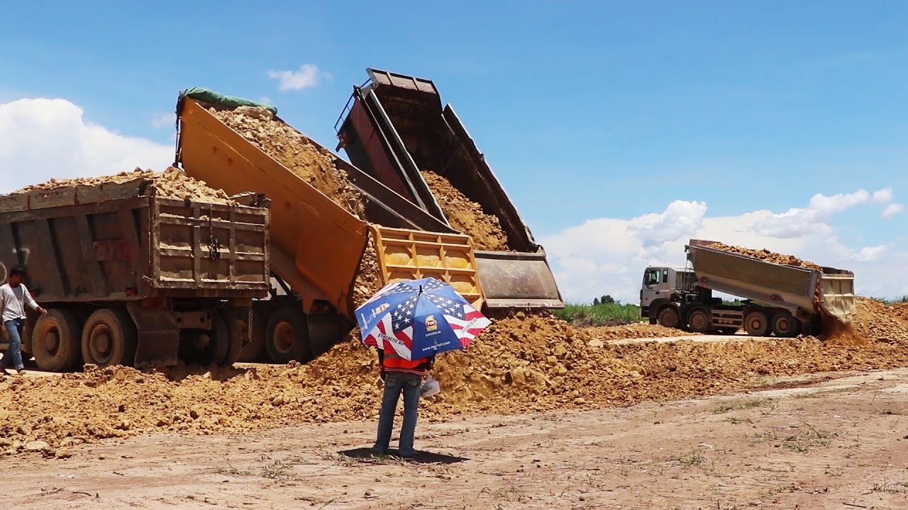 Safety truck dumping soil- Best soil unloading truck - YouTube