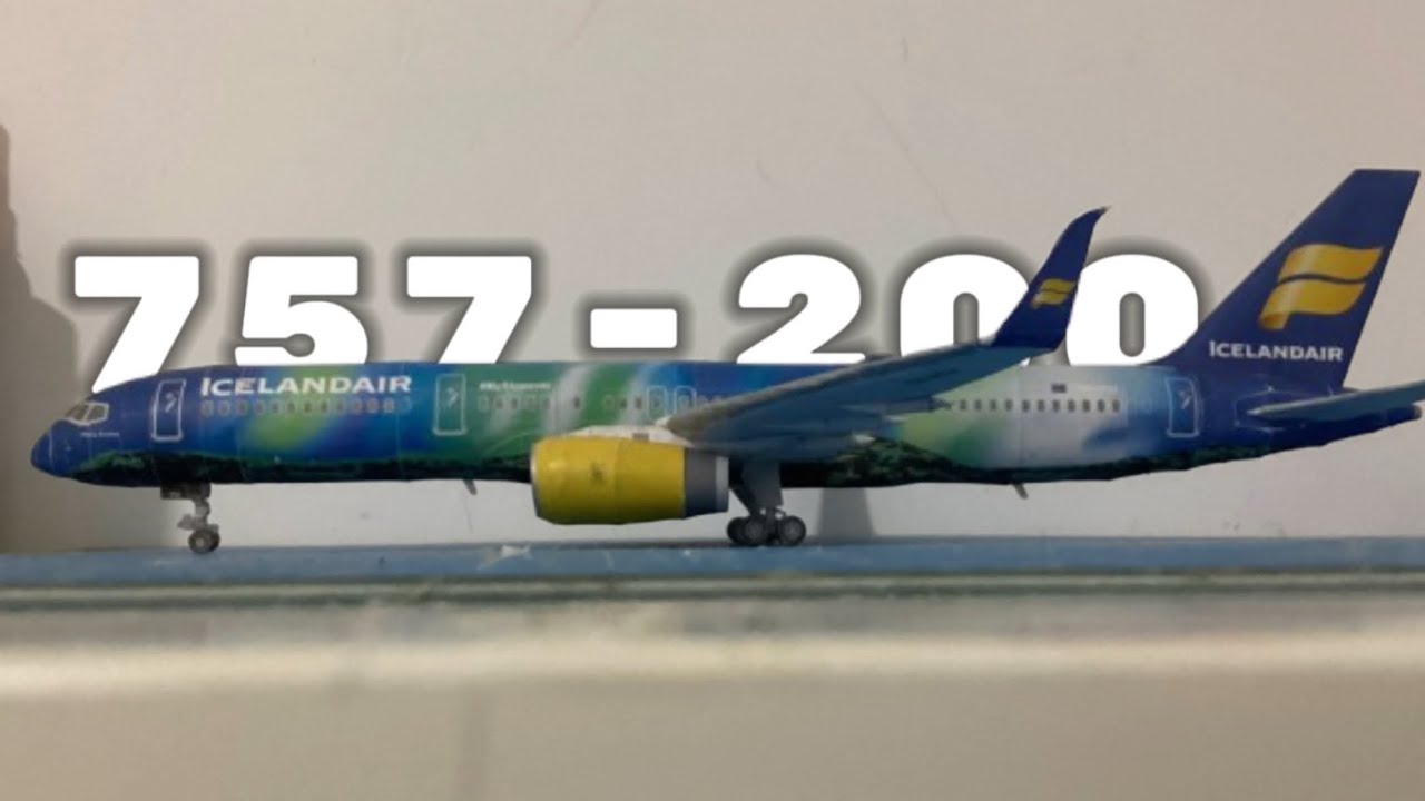 757-200 ICELANDAIR HELKA AURORA PAPERCRAFT - YouTube