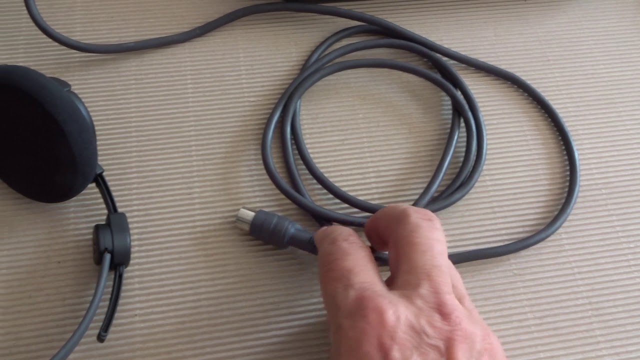 Bosch NG Interpreter Unit IDESK - YouTube