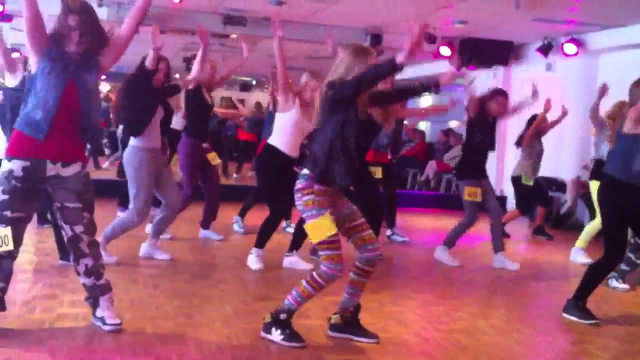 Britt Wolthuis afdansen - YouTube