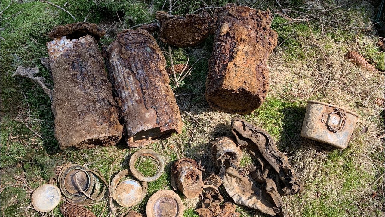 LOST WORLD WAR 2 POSITION FOUND WW2 Metal Detecting - YouTube