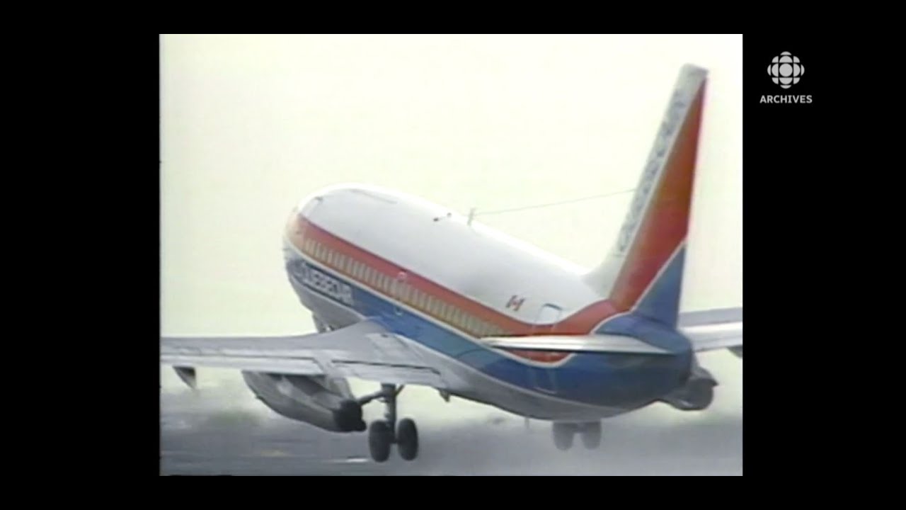 En 1986, vente de Québecair à la compagnie aérienne Nordair Métro - YouTube