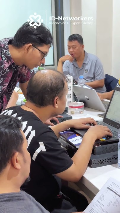 Dokumentasi training ID-Networkers - YouTube
