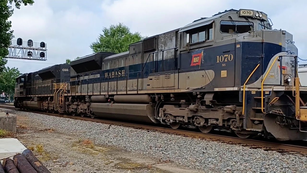 1st Heritage DUO WABASH #1070 & New York Central #1066/ Superb Union ...