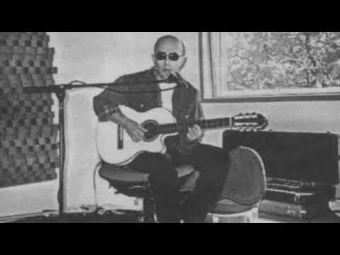 Indio Solari canta Bajan, de Spinetta ( Pescado Rabioso) Imitación