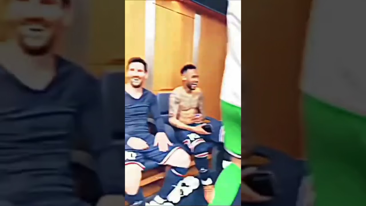 Messi Chilling #footballshorts #messi - YouTube