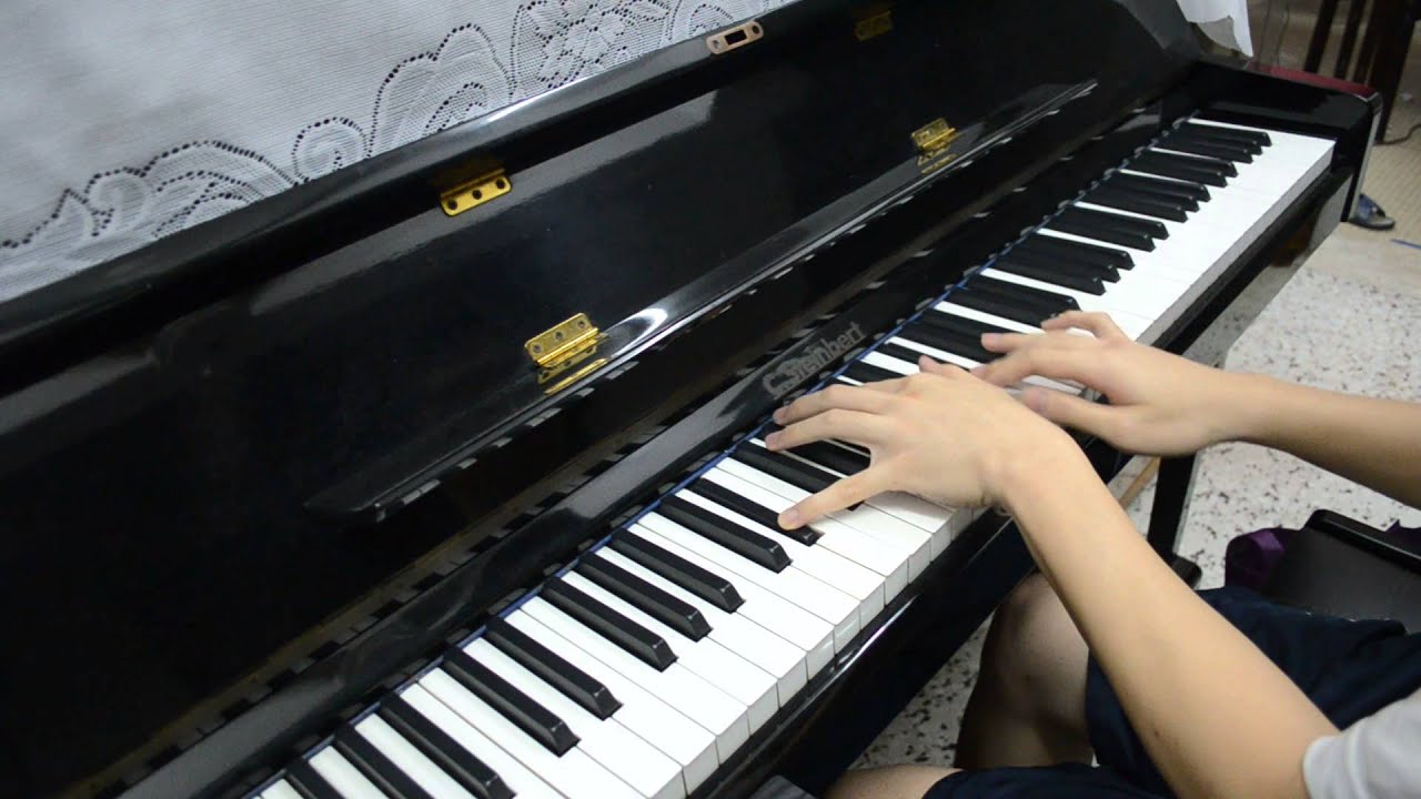 贺新年祝新年 He Xin Nian Zhu Xin Nian Piano Chords - Chordify