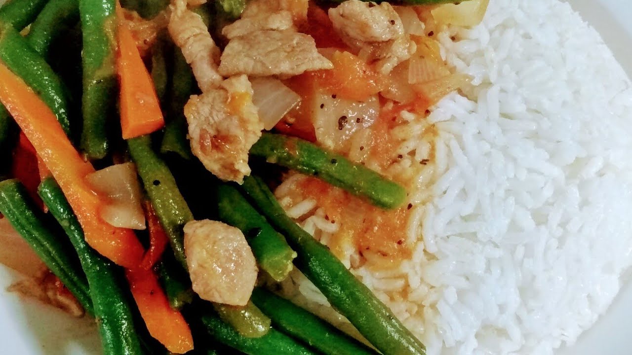 GREEN BEANS PORK GINISA - YouTube