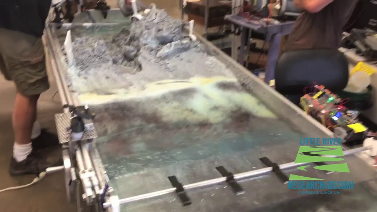 Second Wave Maker Prototype for Emriver Models - YouTube