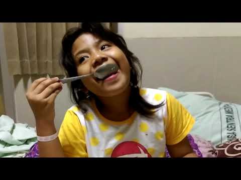 Kakak nginap di Hotel Risa, asyik banget deh..