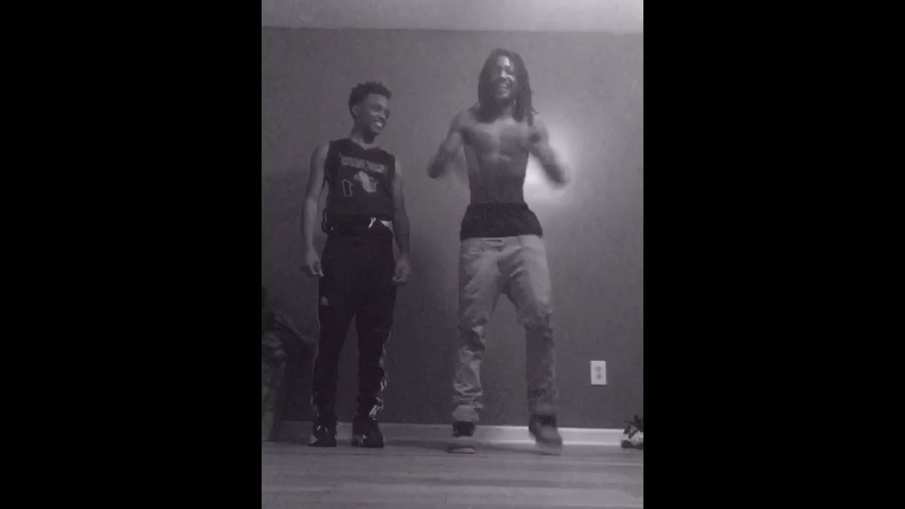 #musclehits 😈🔥🎥 go check us out on ig @the0fficialjavii @dread_hhead ...