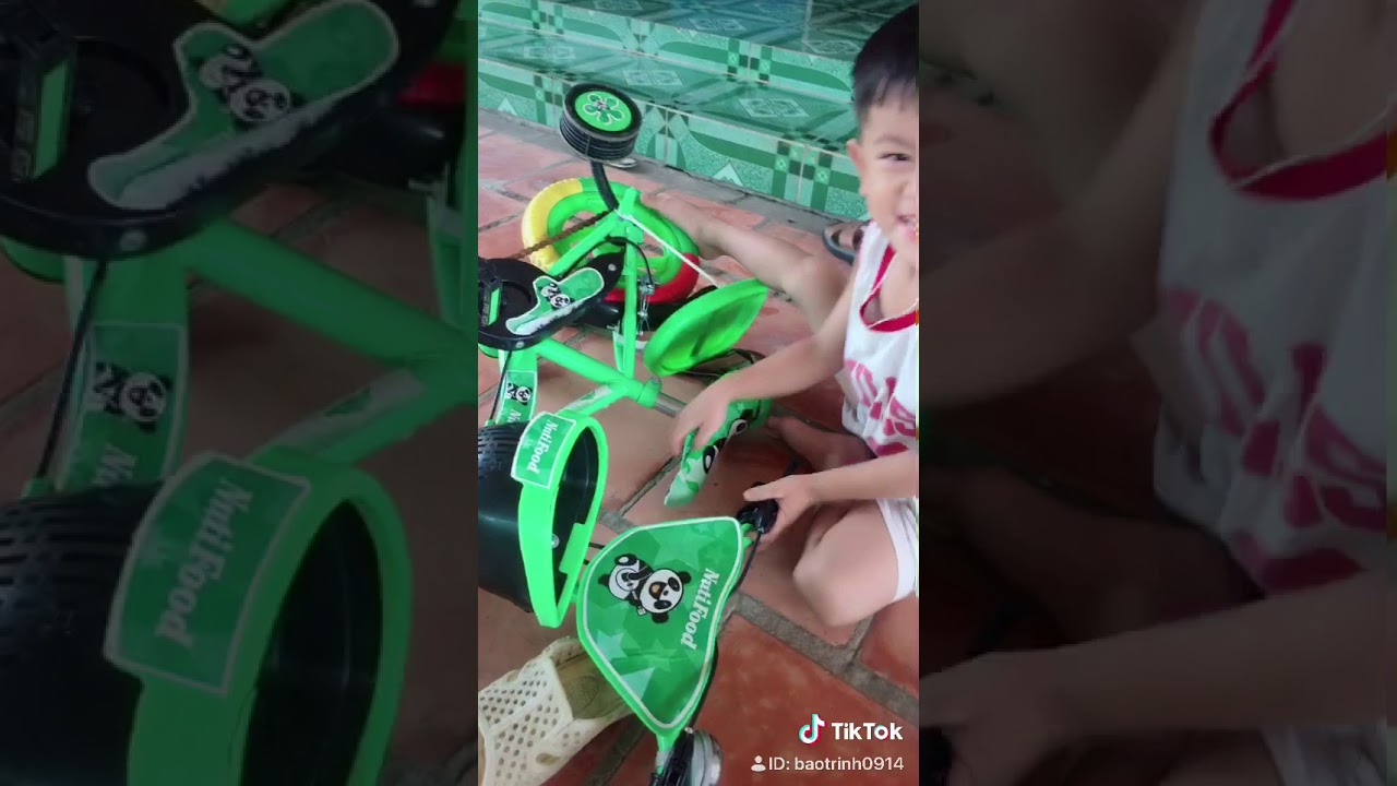 Cú nhào lộn cực tài của binbin- và cái kết không thể thốn hơn - YouTube