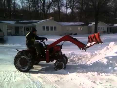 diesel power king loader snow plow - YouTube